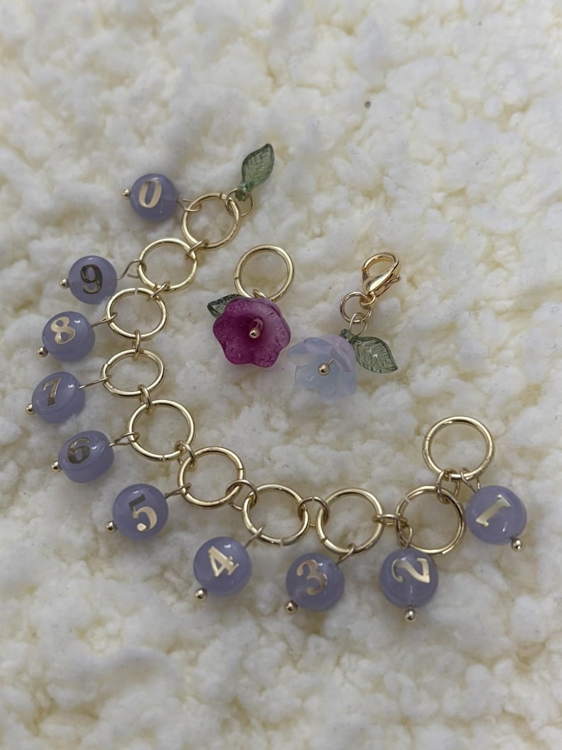 Violet Numbered Stitch Counters, Lily Flower Stitch Markers - Etsy