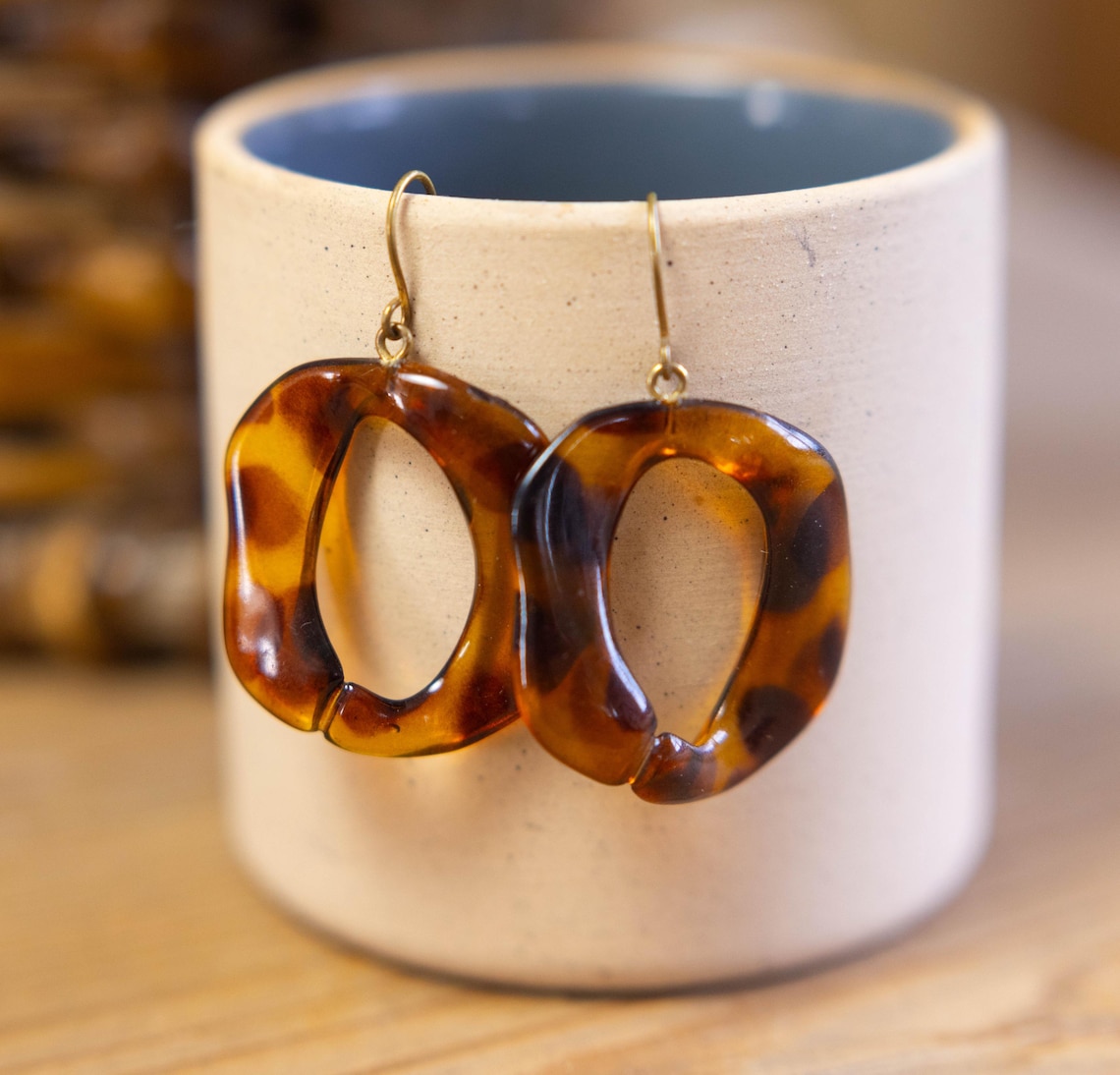 Wavy Retro 70s Style Tortoise Shell Hook Earrings - Etsy