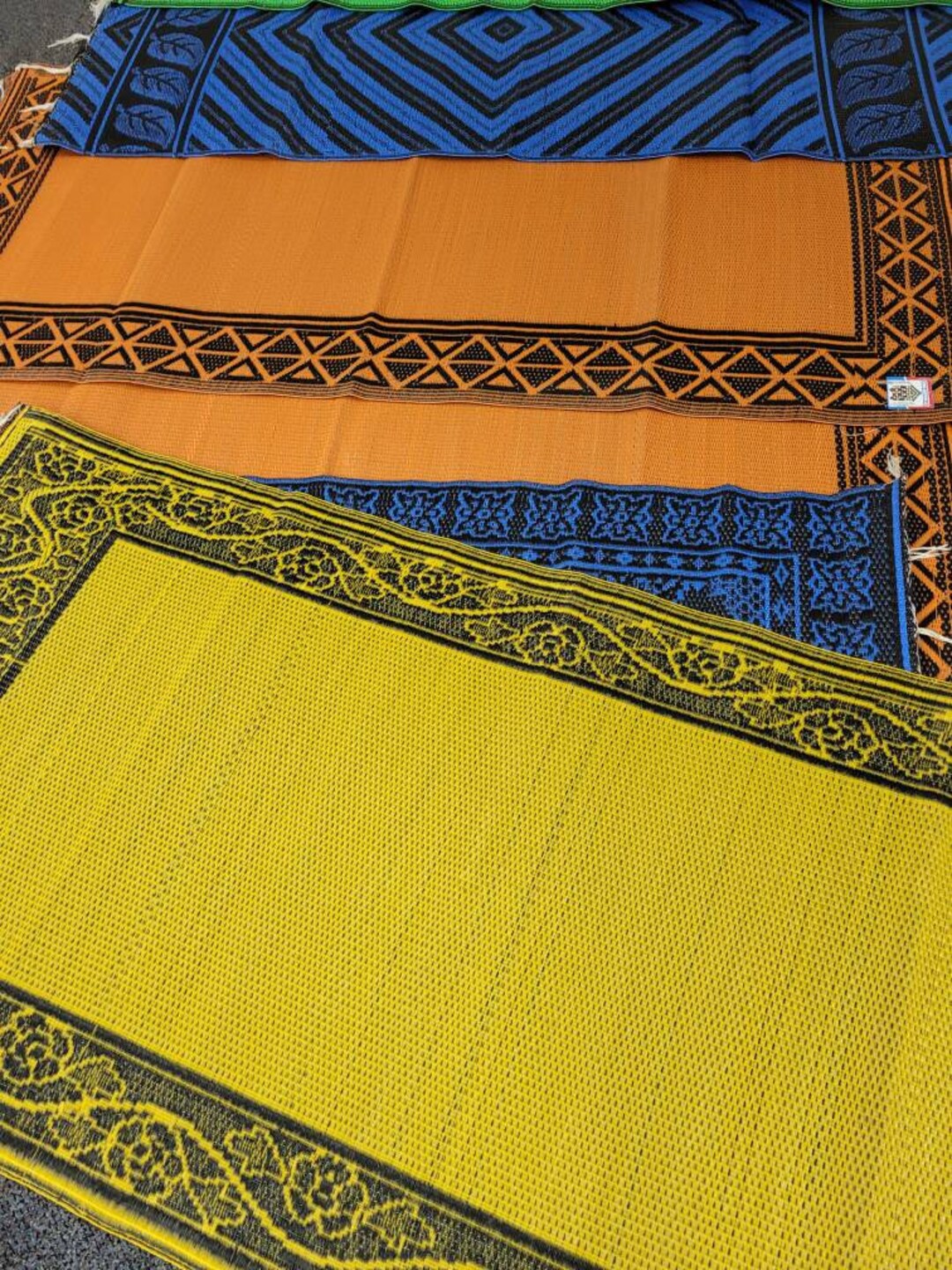 Nigerian Local Hand-woven Raffia Floor Mat for Sitting - Etsy
