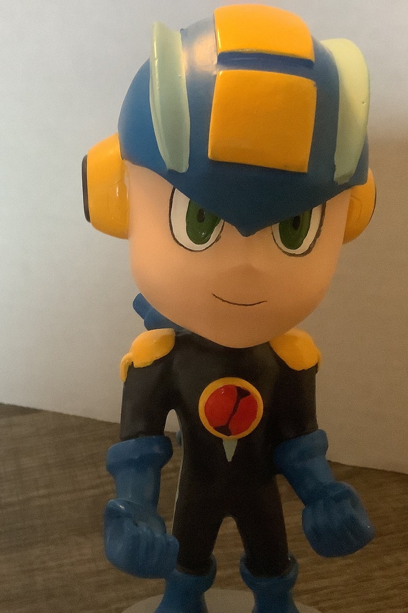 Vintage Mega Man Battle Network Bobblehead. Never Used, Only Taken Out ...