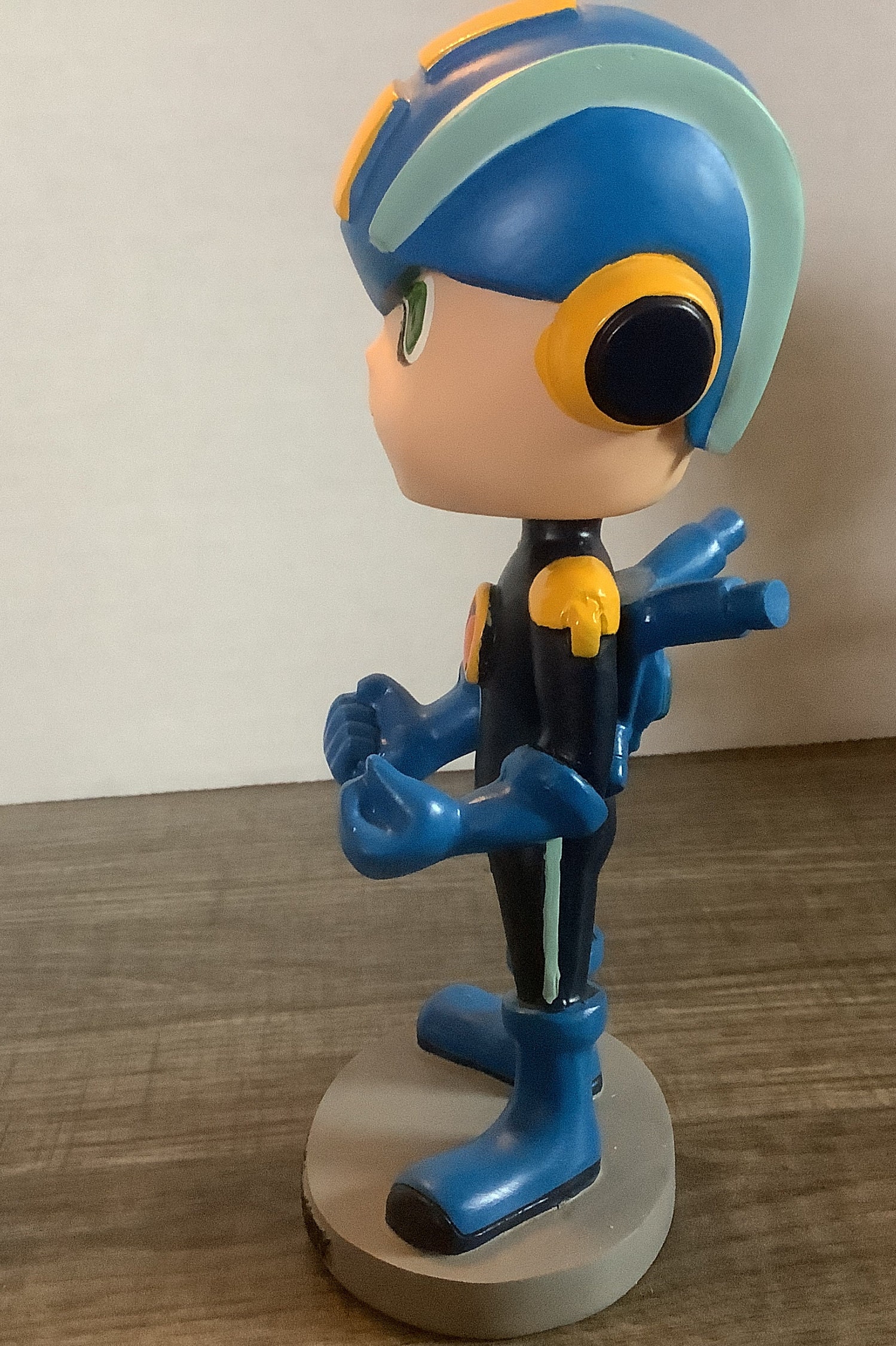 Vintage Mega Man Battle Network Bobblehead. Never Used, Only Taken Out ...