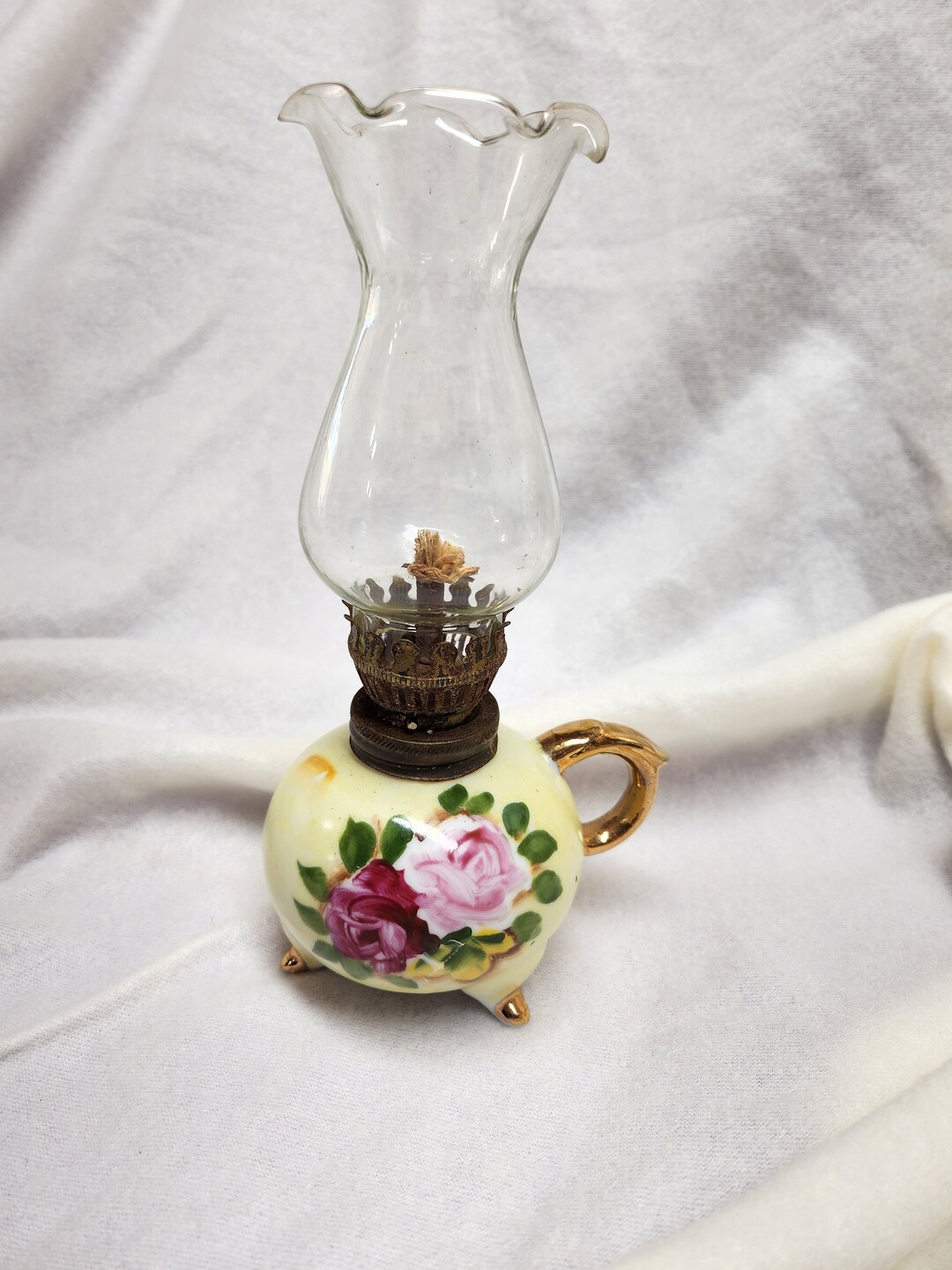 Vintage Oil Lamp W/ Yellow Base and Roses - Etsy