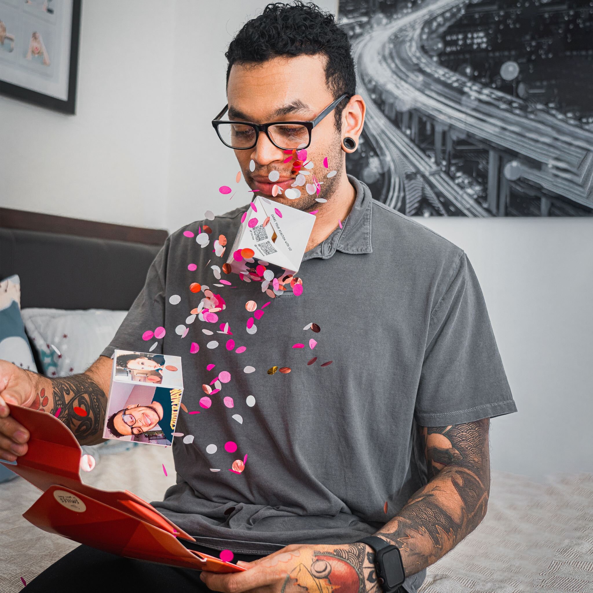 Surprise Confetti Card Funny Exploding Birthday Card Birthday Card Pop ...