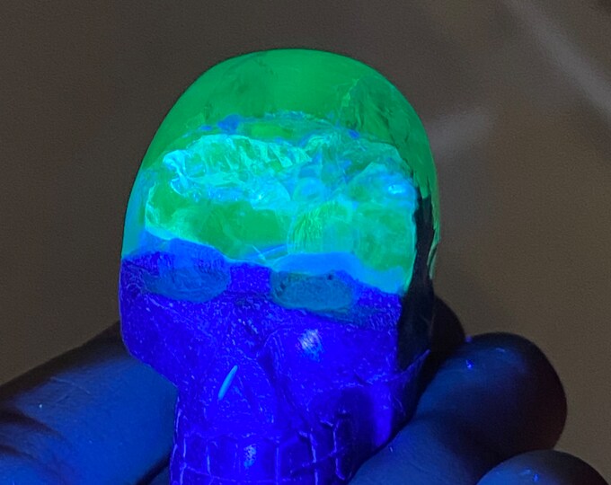 Hyalite Opal Skull - Etsy