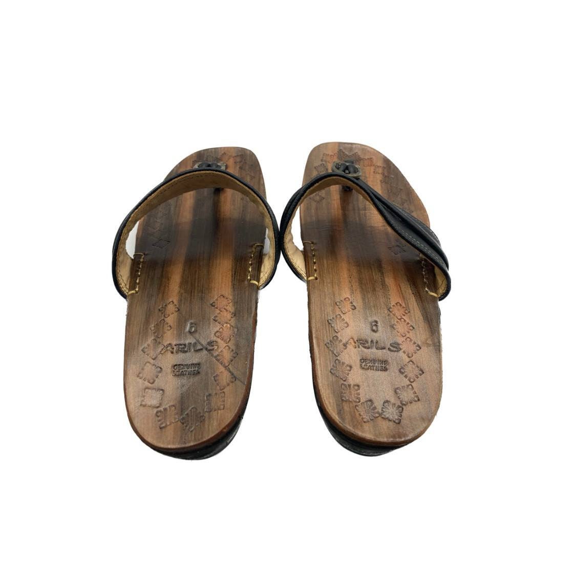 Capal Kurta Classic Traditional Malay Slippers Sandals for Men Size 6 ...