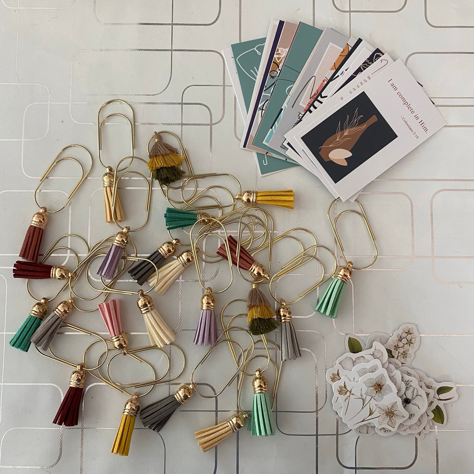 Surprise Tassle Bookmark "i Get to Pick" - Etsy