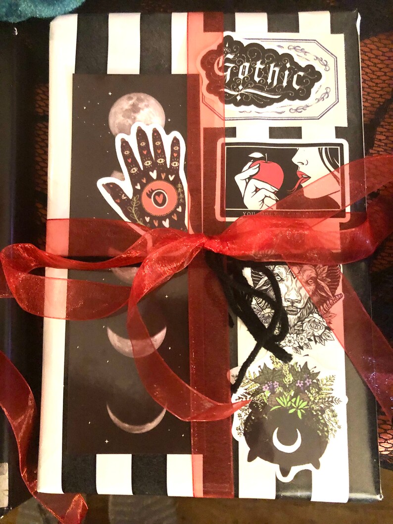 Blind Date With a Halloween Book | Mystery Book | Horror Thriller Ghost ...