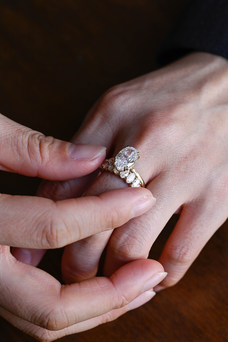 Solid Gold Double Claws Oval Moissanite Engagement Ring Set, RS-0103-2 ...