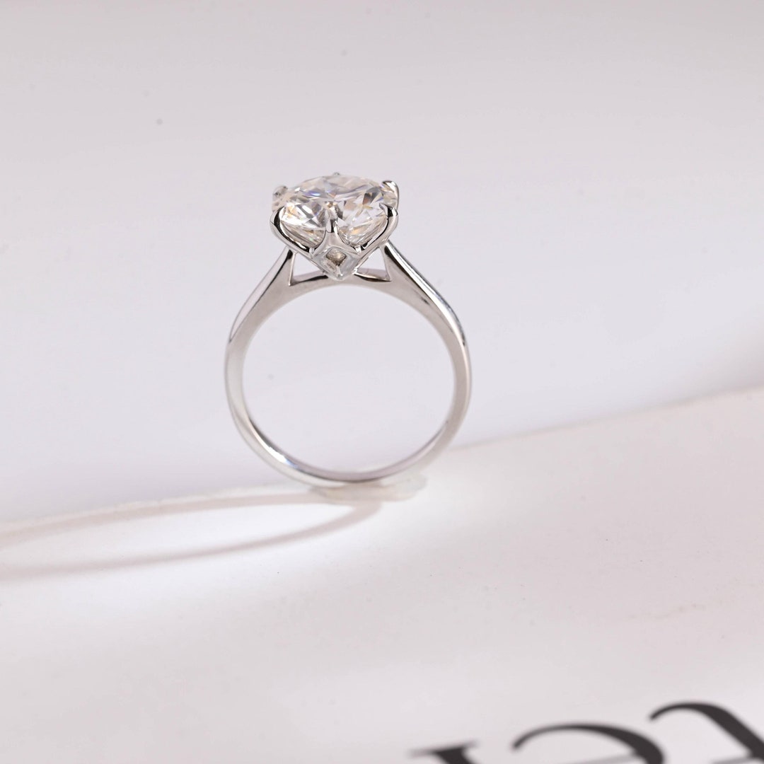 Solid Gold Tulip Floral Round Moissanite Engagement Ring With Bar ...