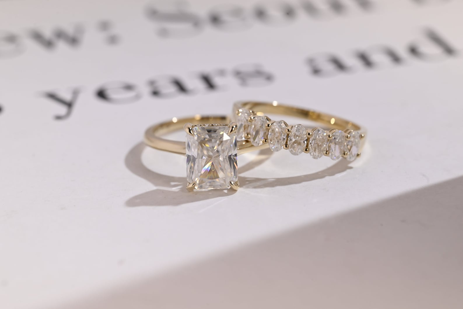 Solid Gold Crushed Ice Radiant Cut Moissanite Wedding Band Set, MR-443 ...