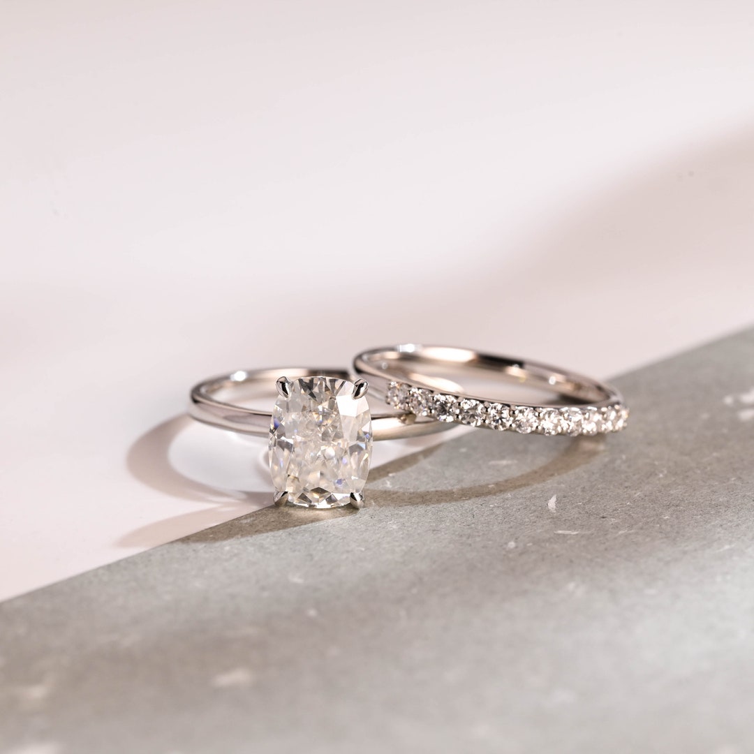 Solid Gold Elongated Cushion Moissanite Wedding Band Set, RS-241-200 - Etsy