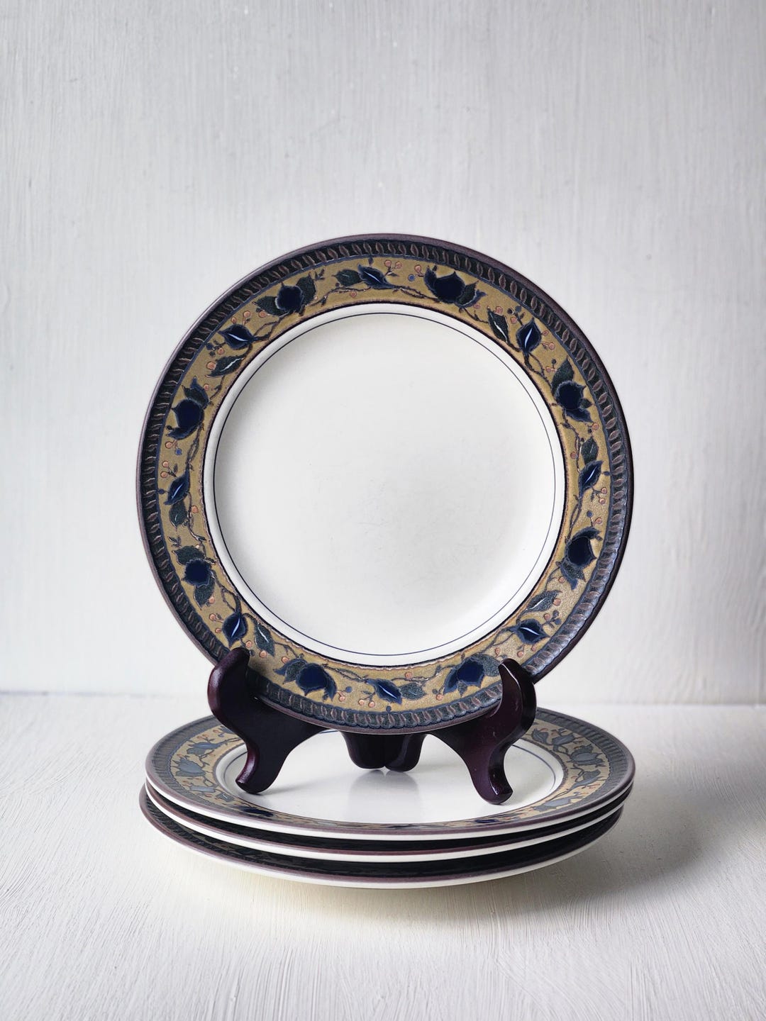 Mikasa Intaglio Arabella Salad Plates Vintage Oven to Table Ceramic Set ...