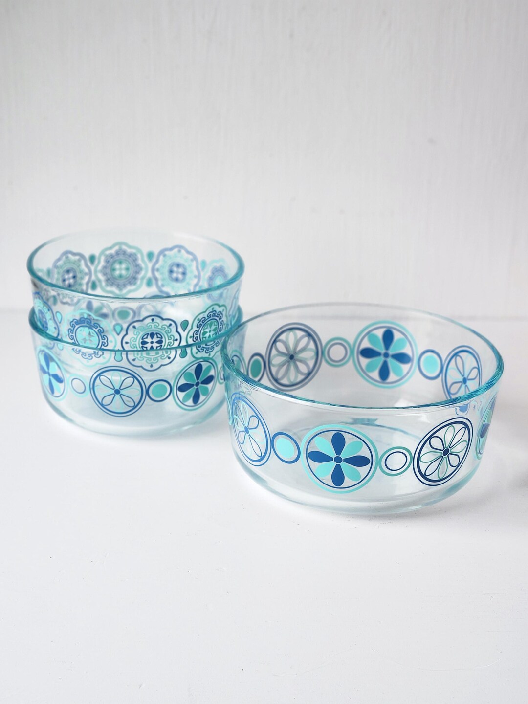 Pyrex Glass Bowls Blue Turquoise Flower Medallions Pinwheels Vintage ...