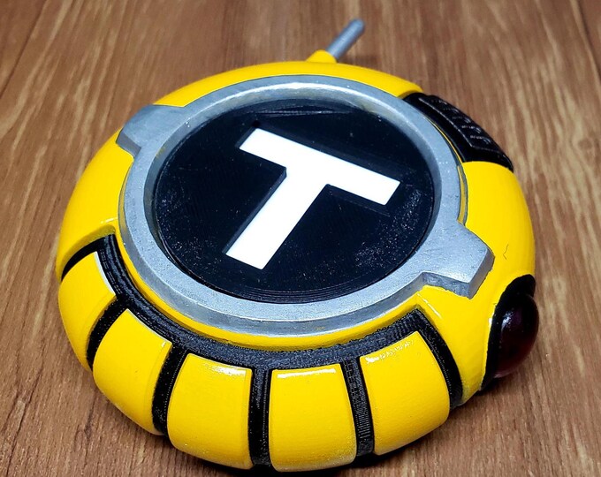 Titans Communicator Animation Anime 3-D Printed Replica - Etsy