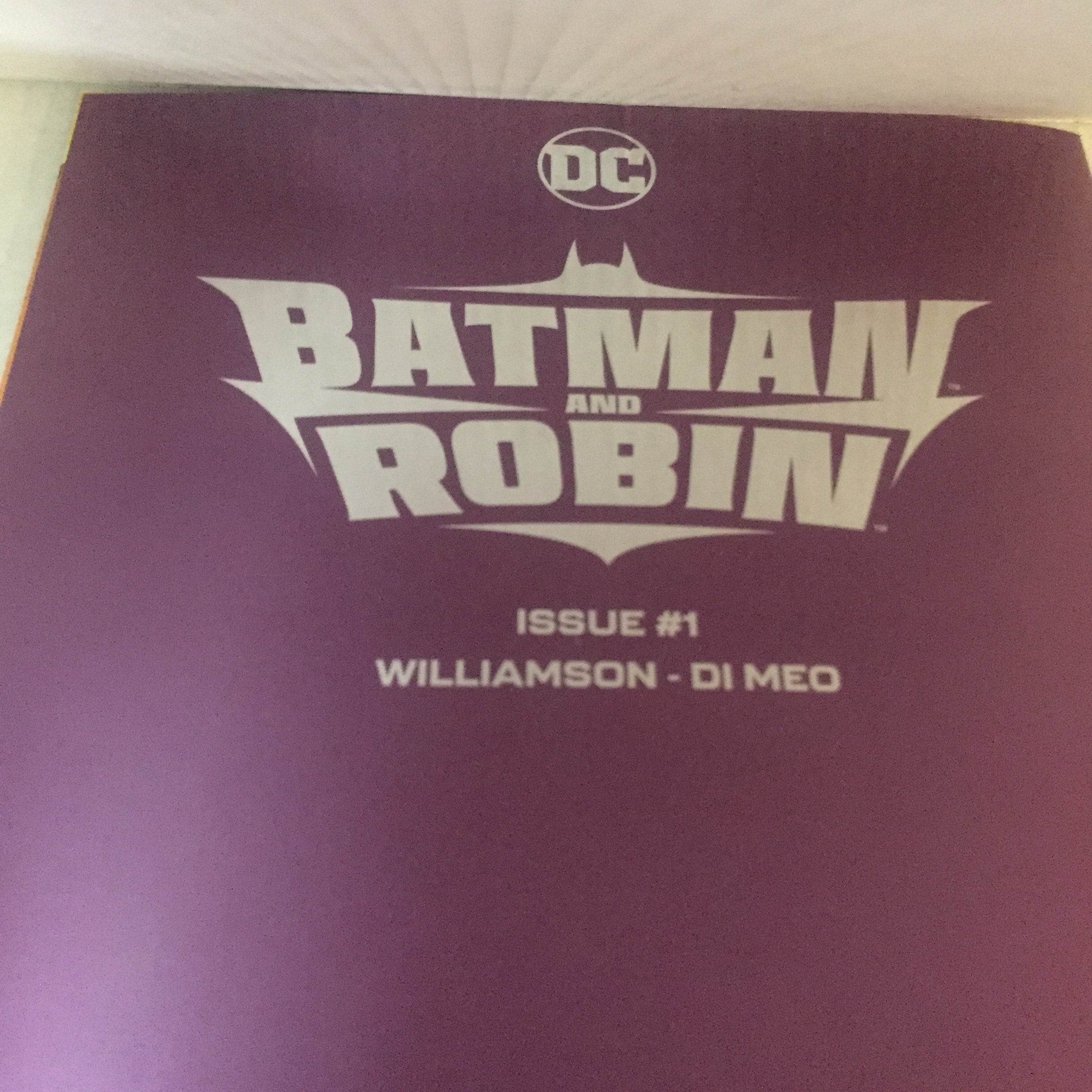 2023 DC Comics Batman & Robin Artgerm White Rabbit Foil Virgin Variant ...