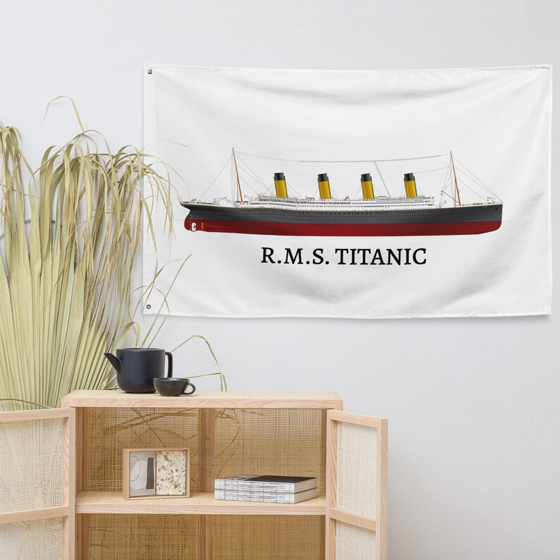 Titanic Model Flag Titanic Lover Flag RMS Titanic Gift - Etsy