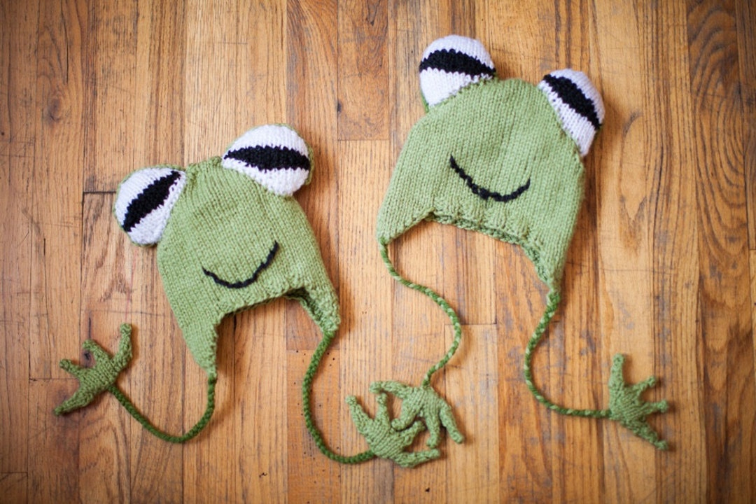 Hyla Frog Hat With Ear-flap Frog-legs knitting Pattern PDF Download - Etsy