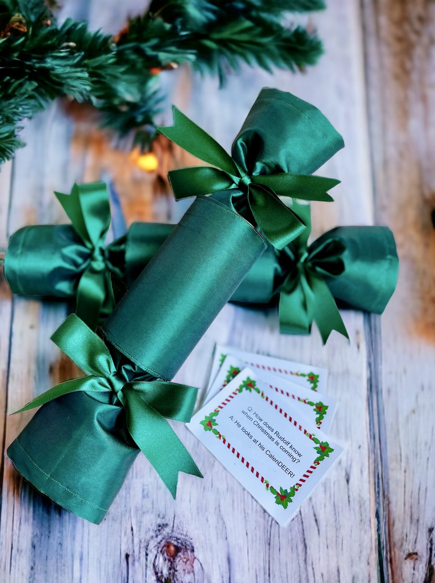 Luxury Christmas Crackers Sustainable & Reusable Emerald Christmas - Etsy