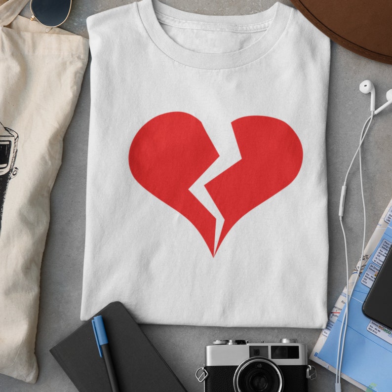 Broken Heart SVG Digital Heart File SVG PNG - Etsy