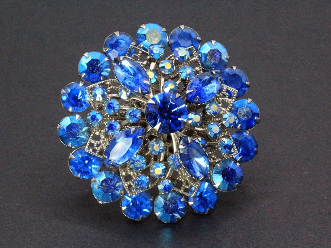 Vintage Electric Blue Glass AB Crystal Faceted 50's Round Fancy Brooch ...