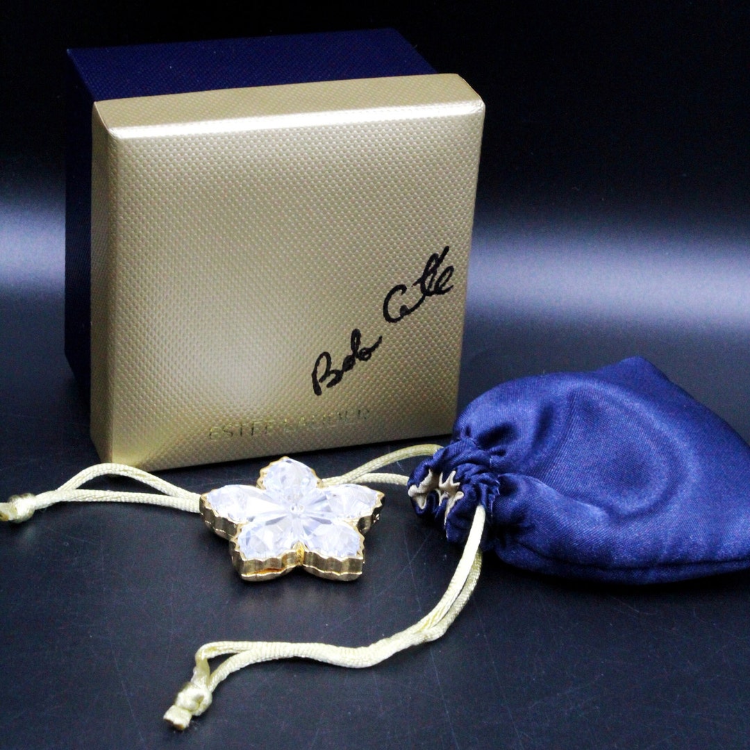 Estee Lauder Intuition Sparkling Snow Flakes Solid Perfume NOS - Etsy