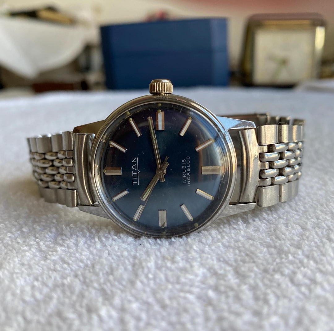 Vintage TITAN Swiss Mechanical Watch – Manual Winding – Blue Dial ...