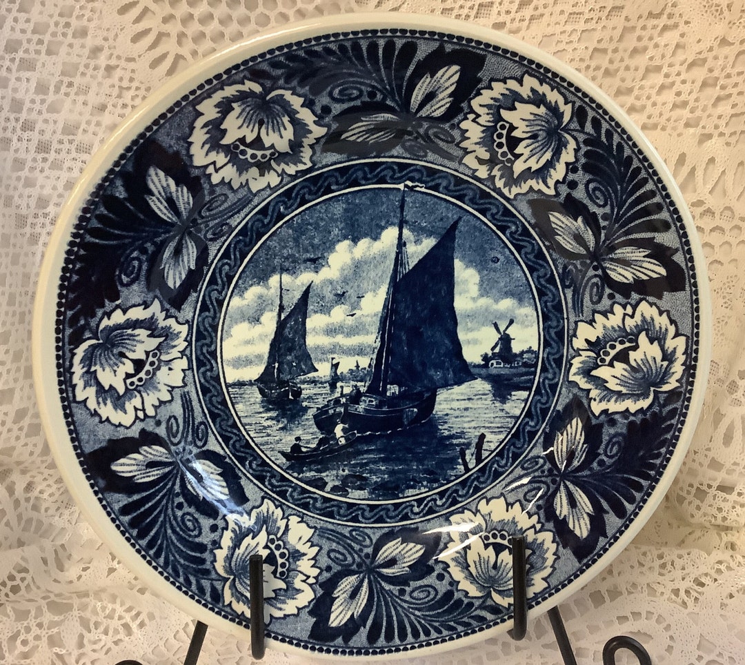 Royal Boch Sphinx Delft Sailing Ship Sailboat Dark Blue Collector Plate ...
