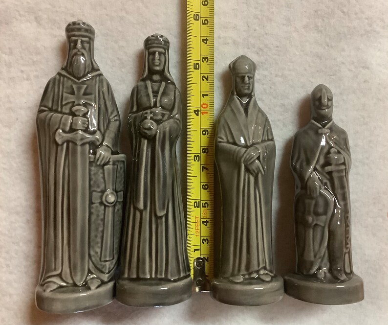 Duncan Ceramics 32 Piece Chess Set Blood Red and Stone Grey - Etsy