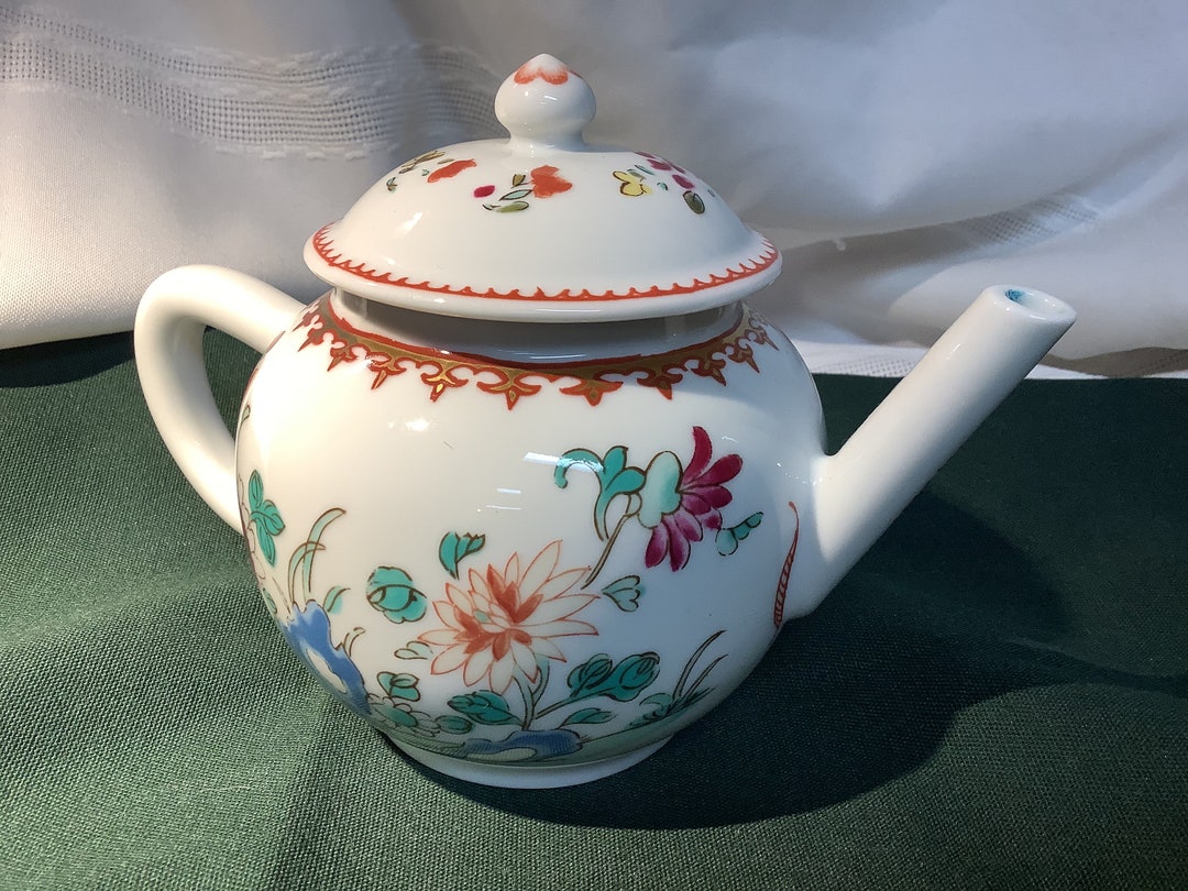 Teapot Victoria and Albert Museum Chinese Fine Porcelain Franklin Mint ...
