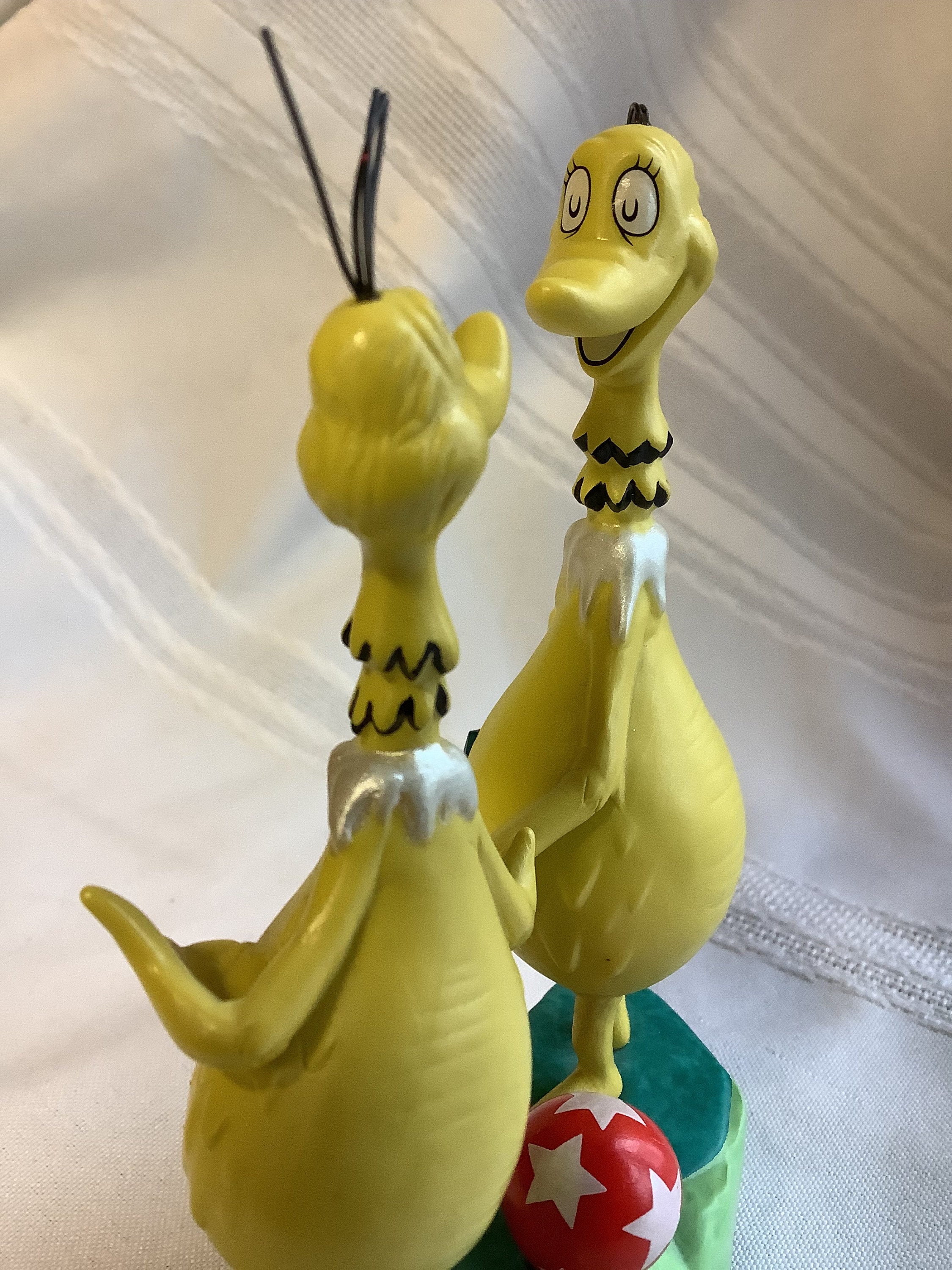Hallmark Dr. Seuss the Sneetches Are Sneetches New in Box Collectible ...