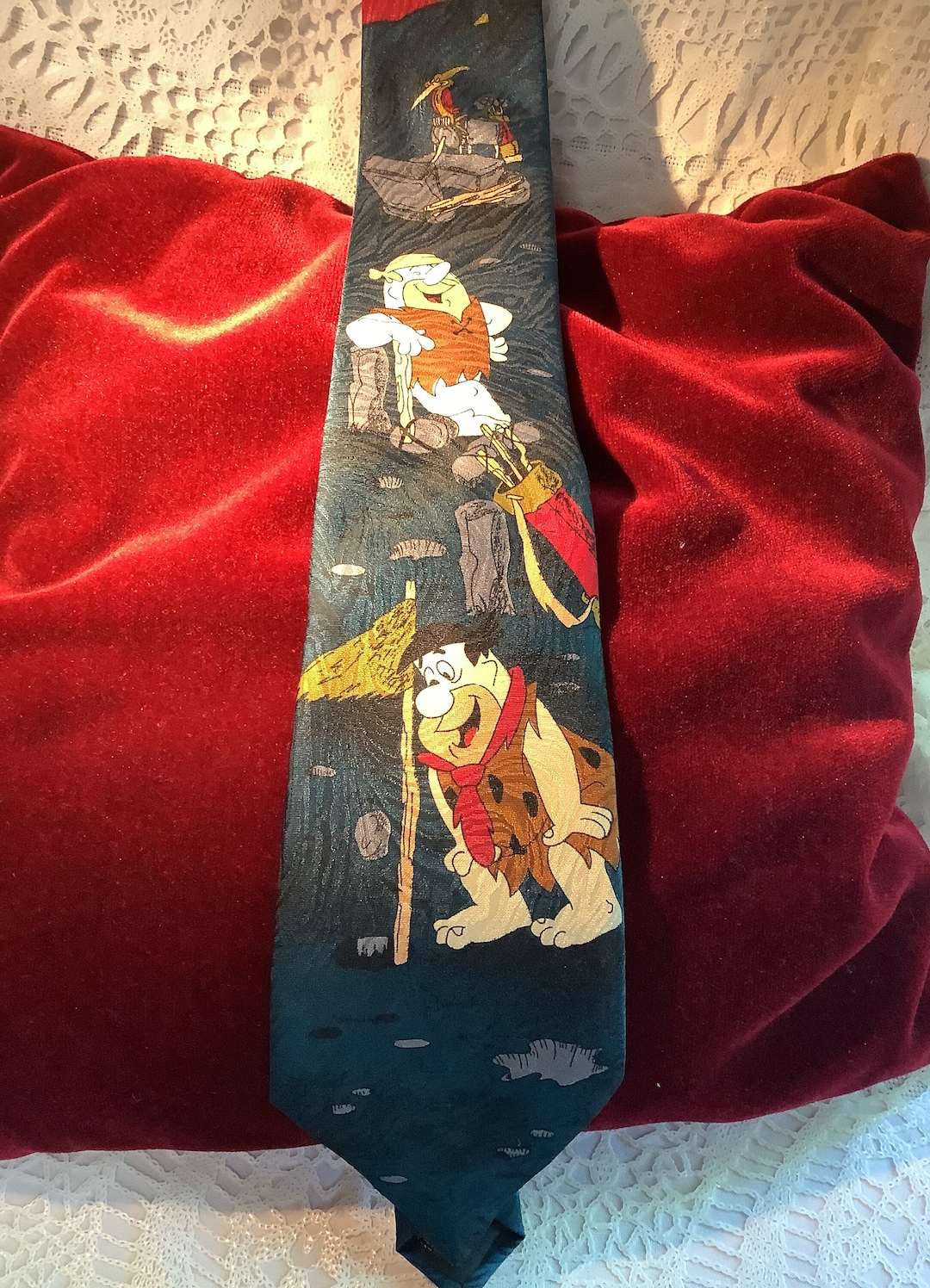 The Flintstones Fred Flintstone and Barney Rubble Golfing Neck Tie 100% ...