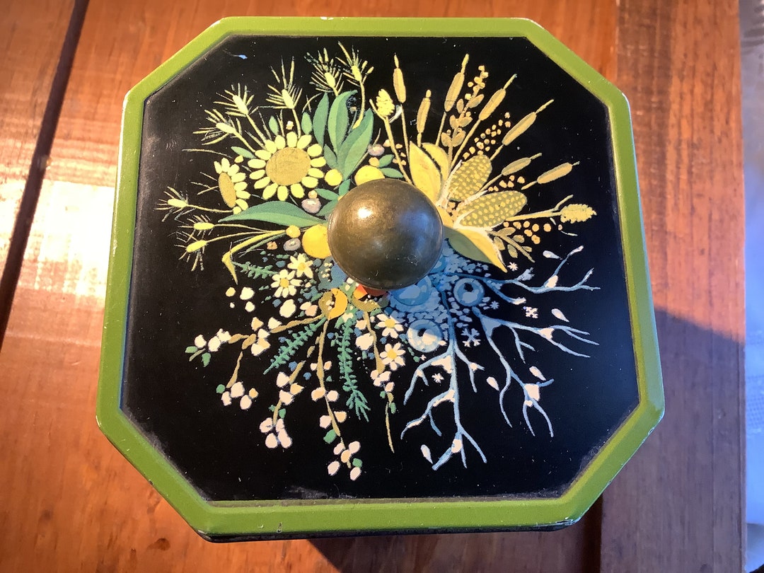 Vintage Rare Four Seasons Collector Tin With Hinged Lid Made in England ...