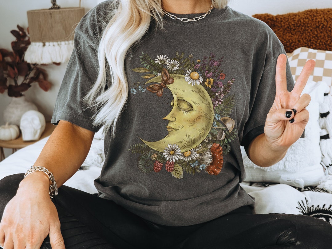 Celestial Shirt, Floral Moon, Moon T Shirt, Garment Dyed, Oversized ...