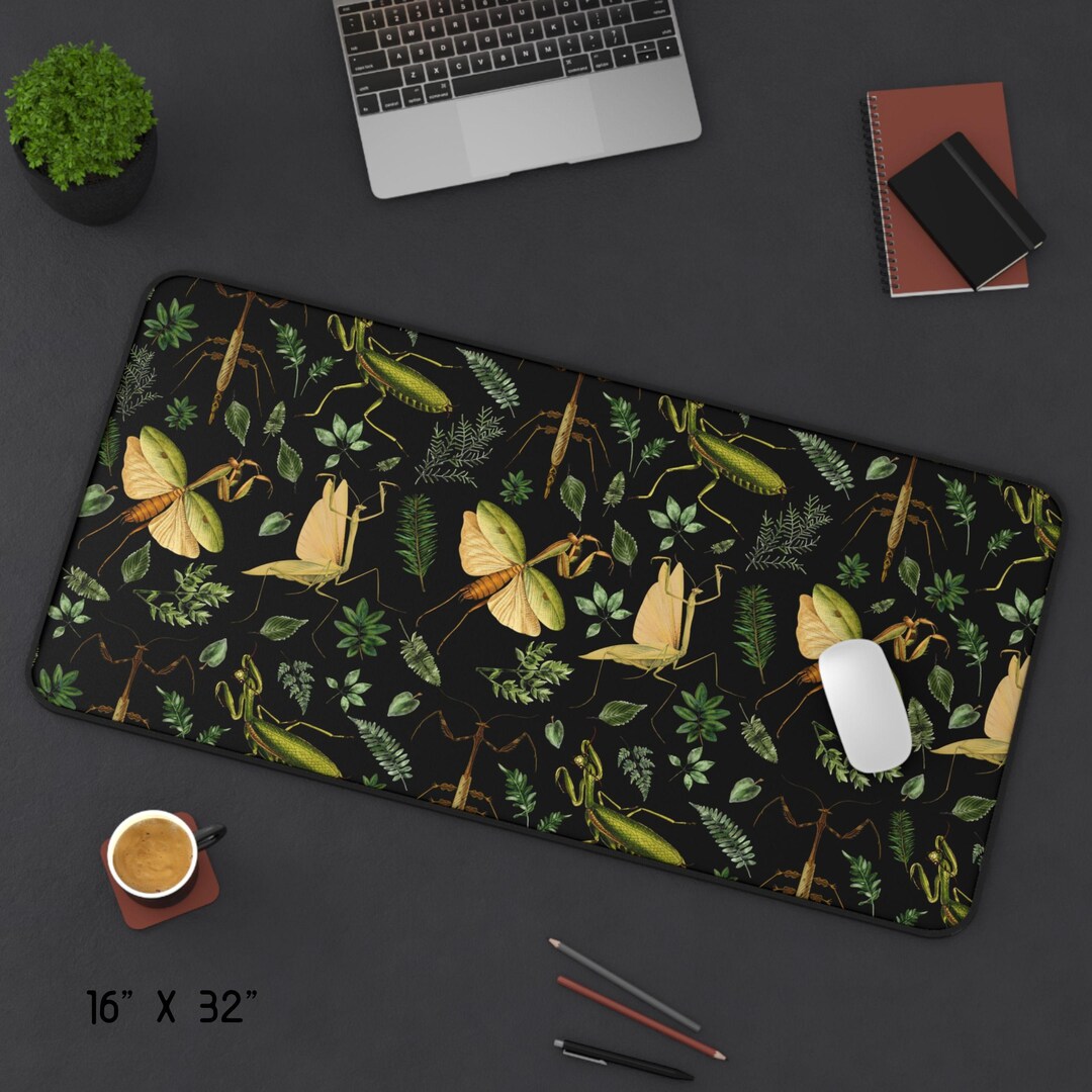 Praying Mantis Desk Mat, Botanical Deskmat, Insect Mousepad, Large ...