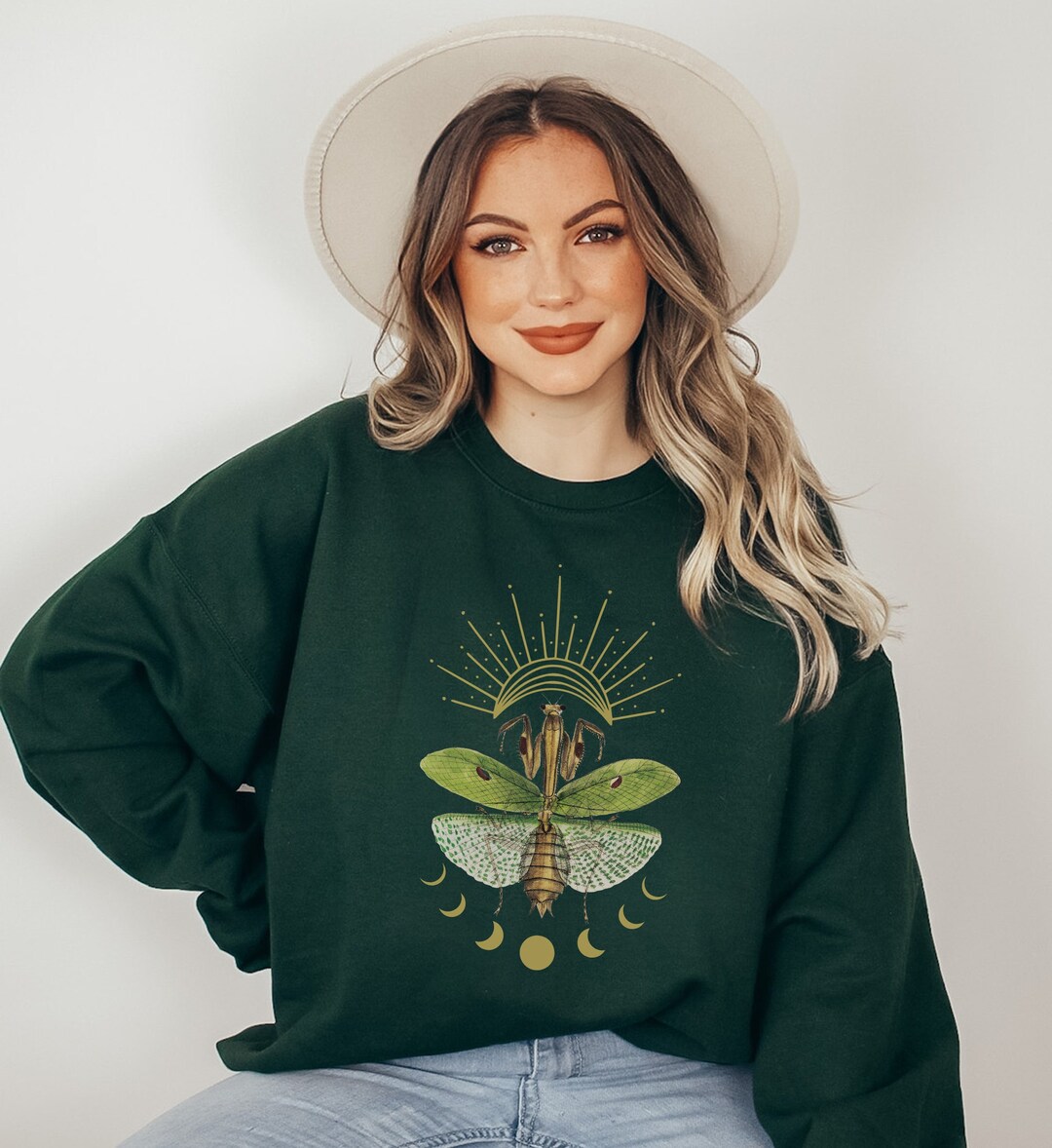 Praying Mantis Shirt, Insect Shirt, Mantis Shirt, Nature Lover Gift ...