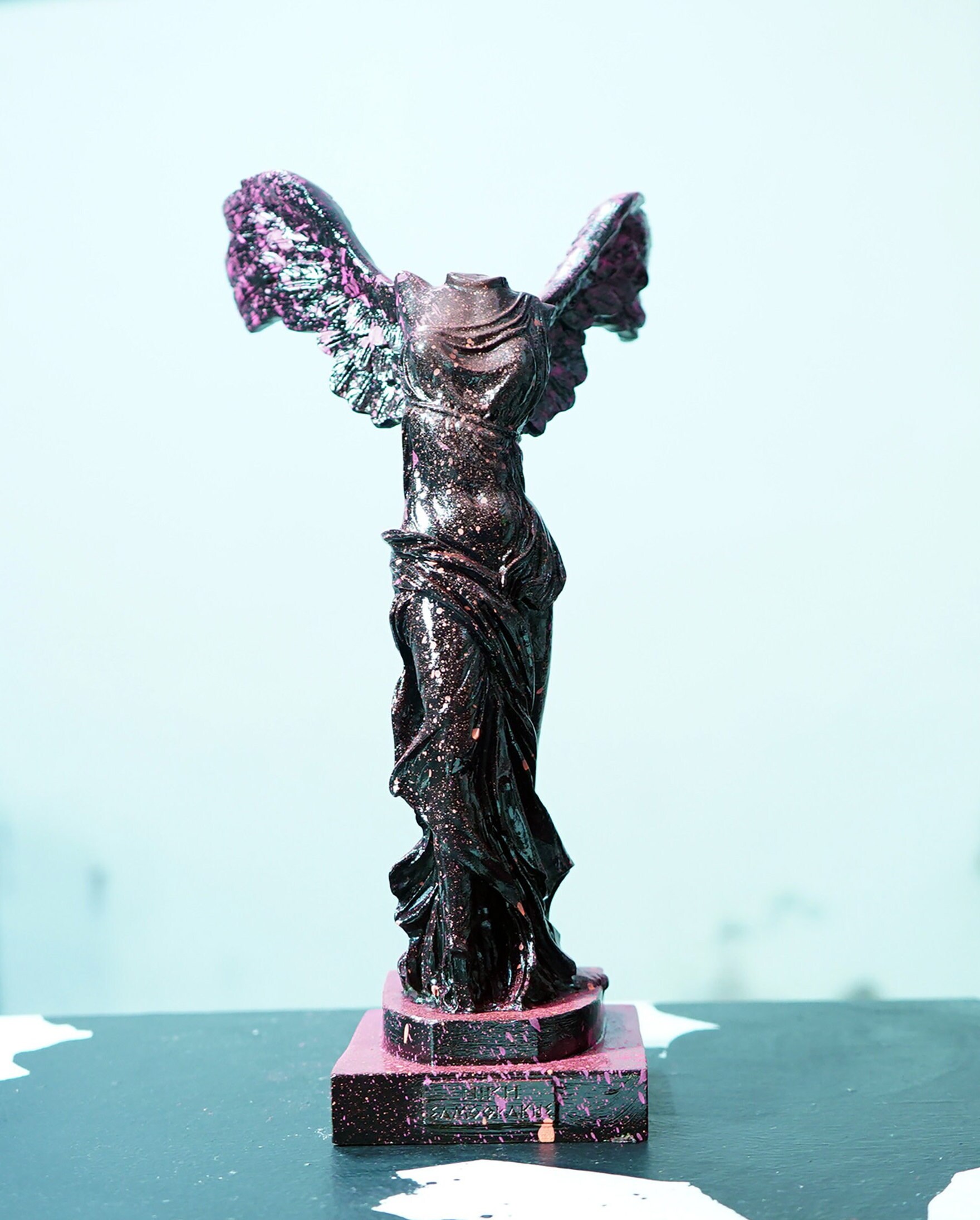 Ancient Greek Winged Victory Statue, Street Art Sculpture, Street Art ...
