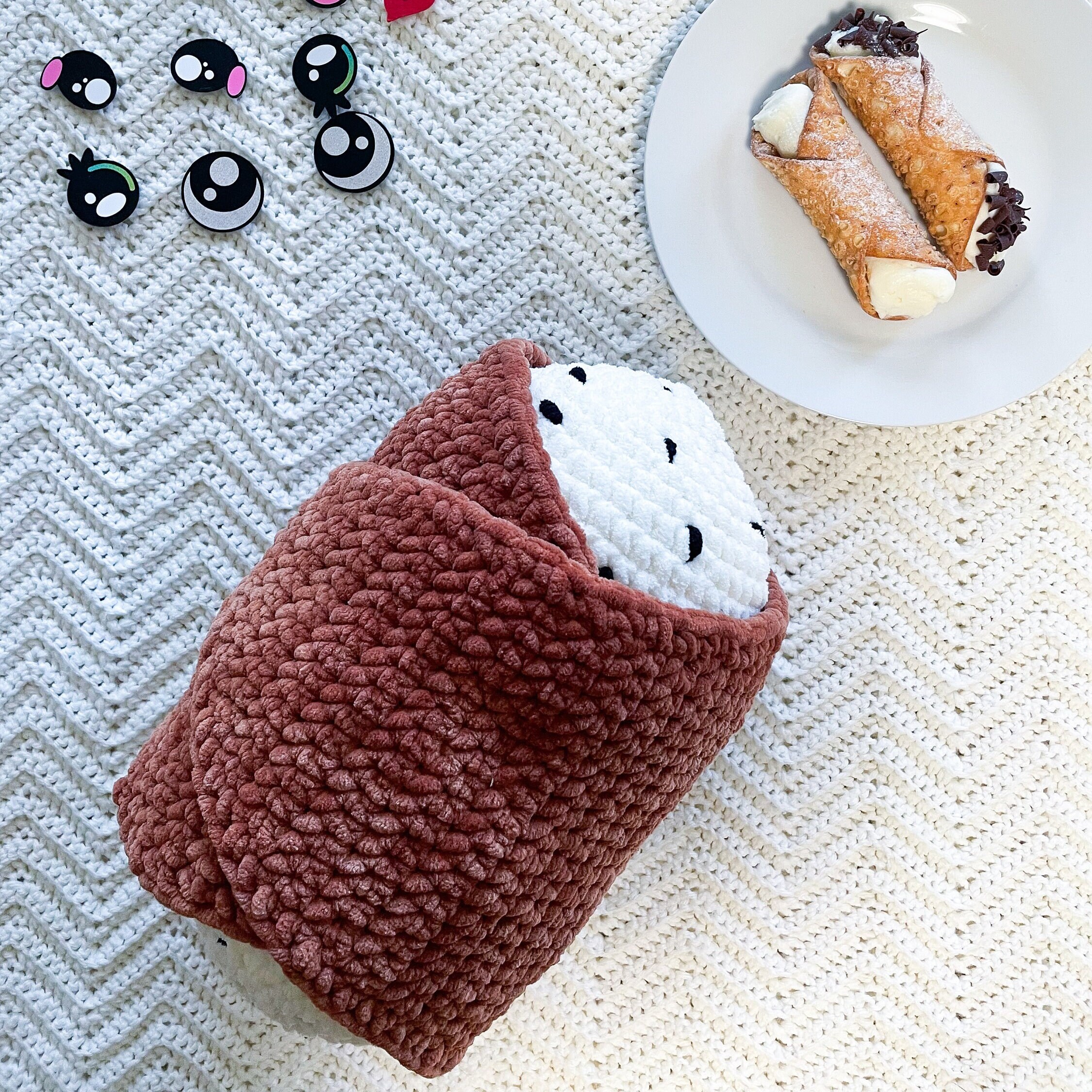 PATTERN "only One Cannoli" Crochet Pattern | Cannoli Crochet Pattern ...