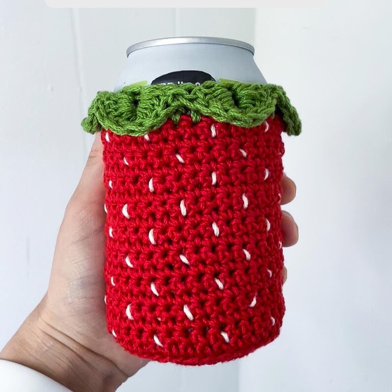 PATTERN Strawberry Crochet Can Cozy/coozie PATTERN - Etsy