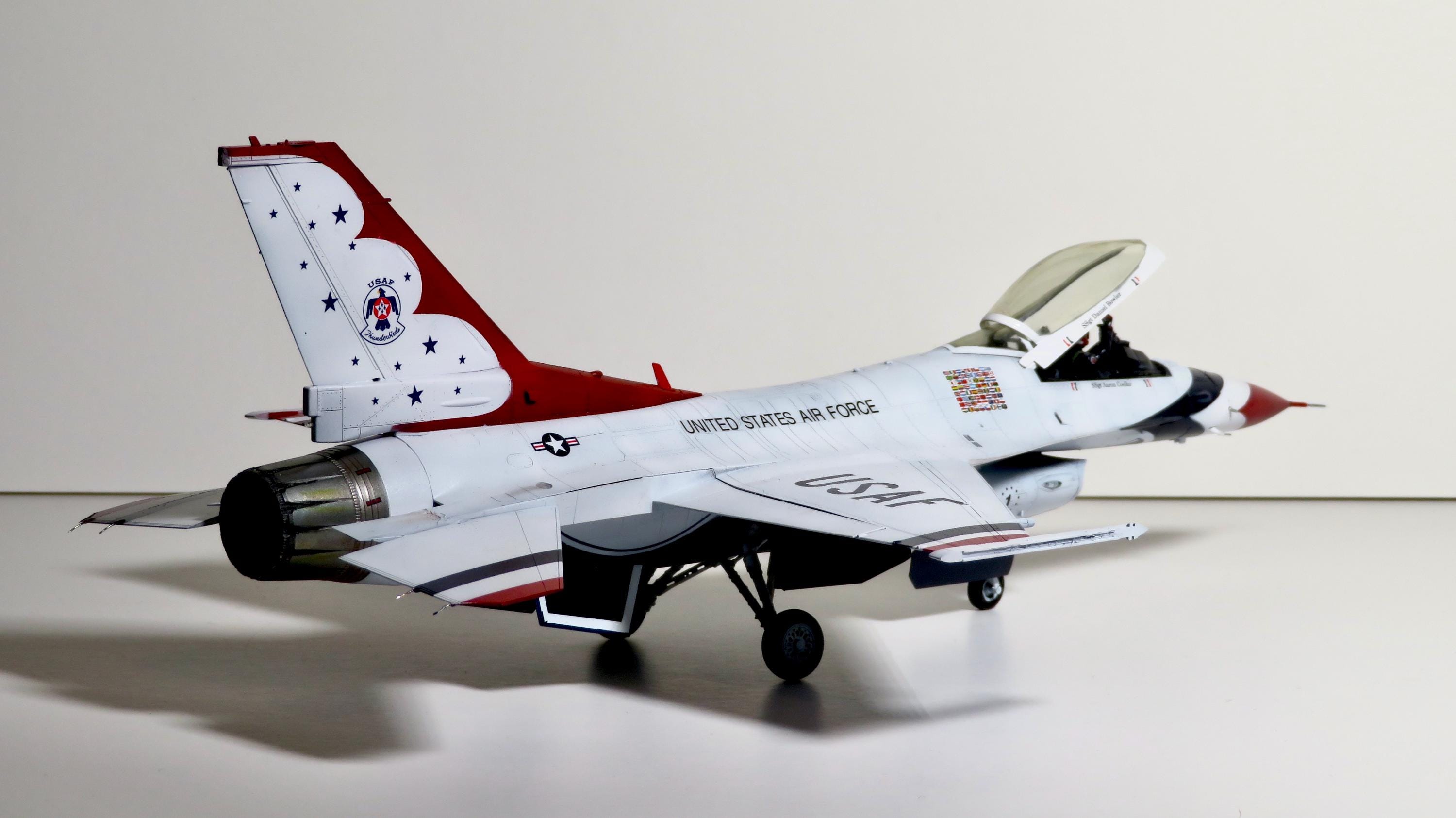 Handmade F-16C Thunderbird Scale Model (1:48 Scale) Customizable - Etsy
