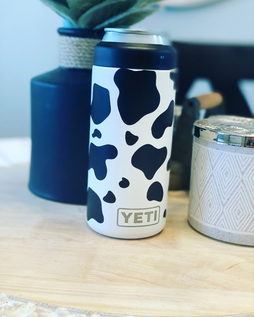 YETI 12oz Slim Can Colster, Cow Print Insulator - Etsy
