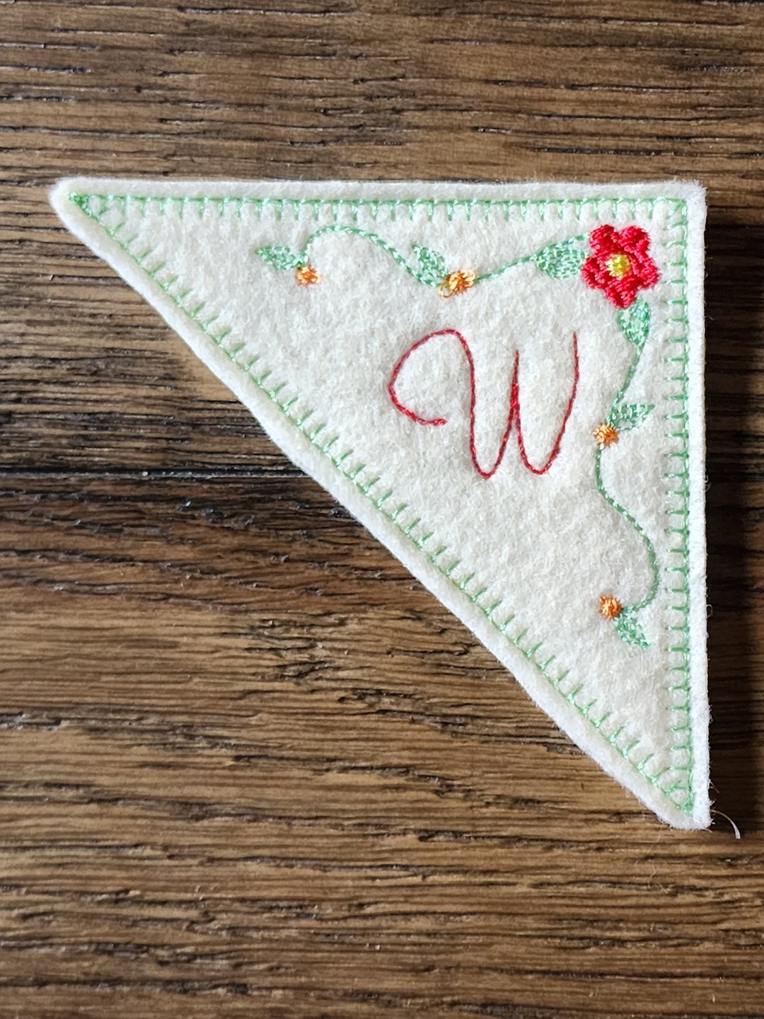 Floral Corner Bookmark Machine Embroidery Design, Digital Design ...