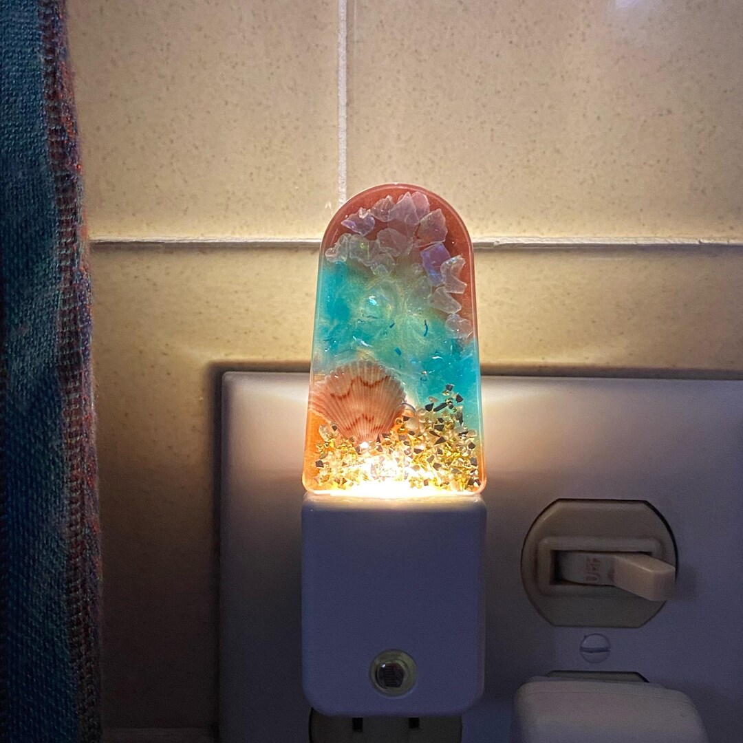 Southwest Desert Night Lights. LED Dusk to Dawn Sensor. Enjoy the ...