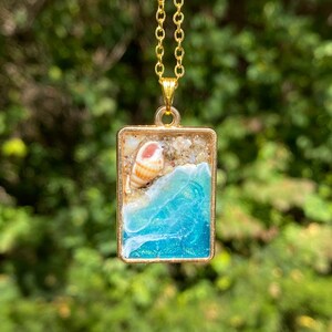 Beach Inspired Pendants in Golden Bezels Sparkle in the Sunshine and ...