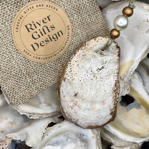 Heron Oyster Shell Ornament or Trinket Ring Dish - Etsy
