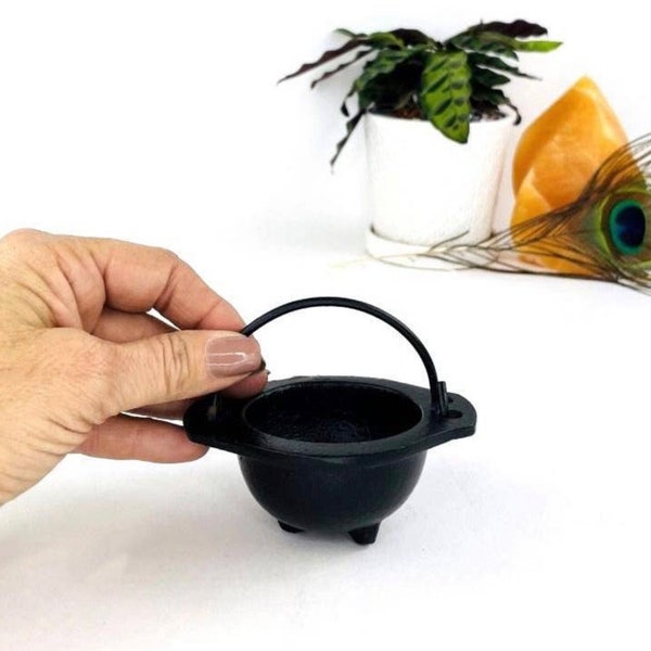 Black Cauldron - Etsy