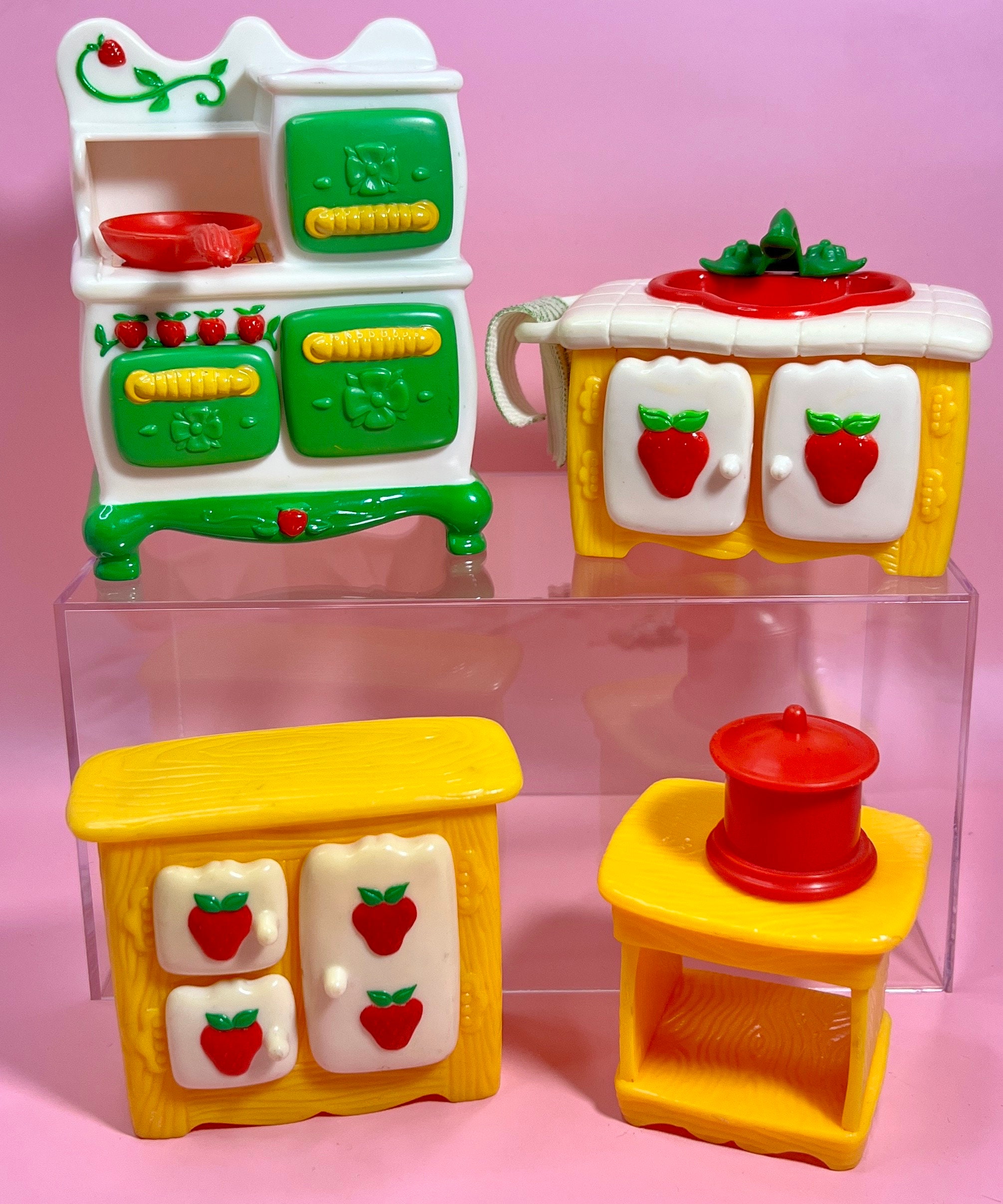 Strawberry Shortcake Play Kitchen