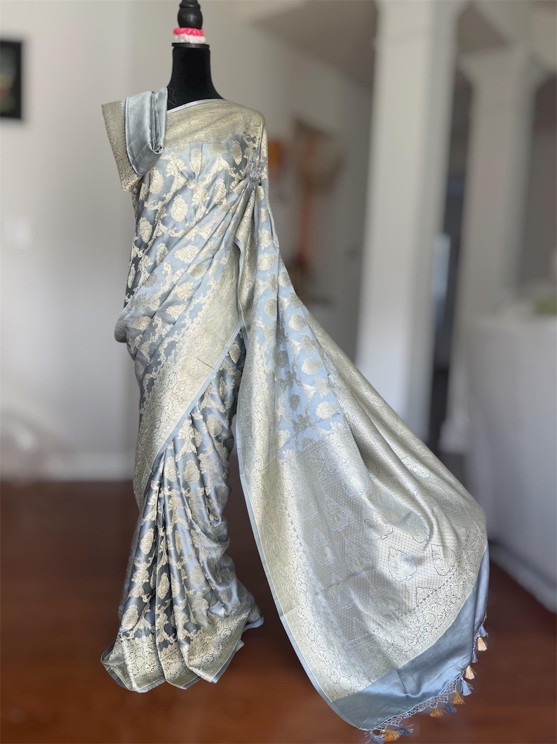 Grey Handwoven Mashru Silk Saree | Banarasi Weaves - Etsy