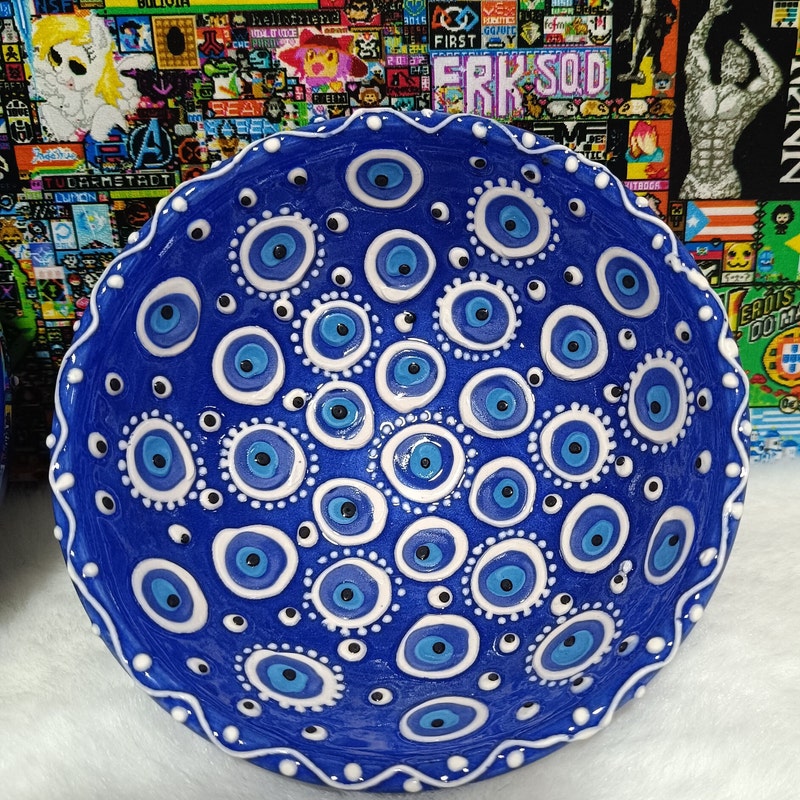 Eye Eye Bowl - Etsy