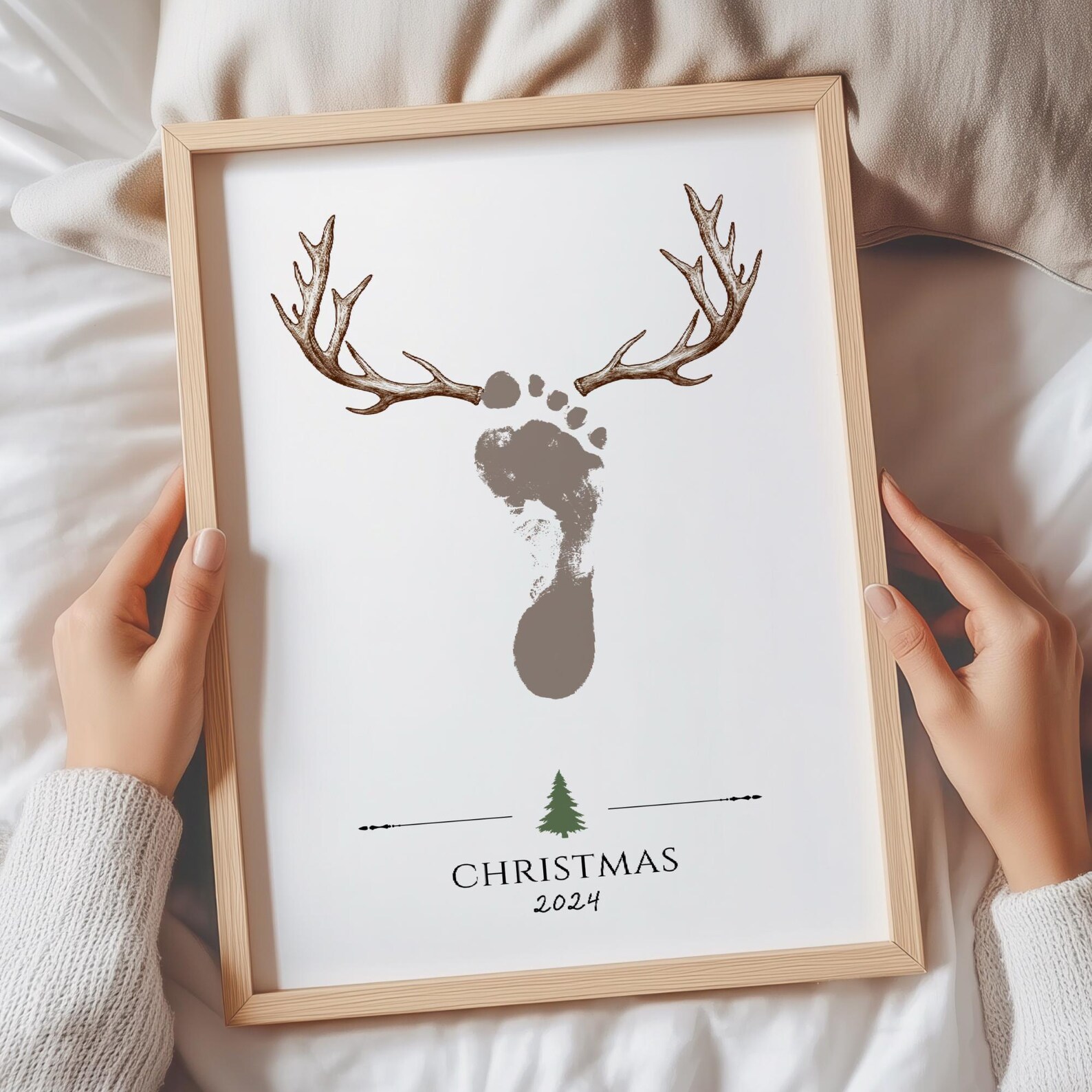 Printable Reindeer Footprint Art Christmas Activity for Kids Reindeer ...