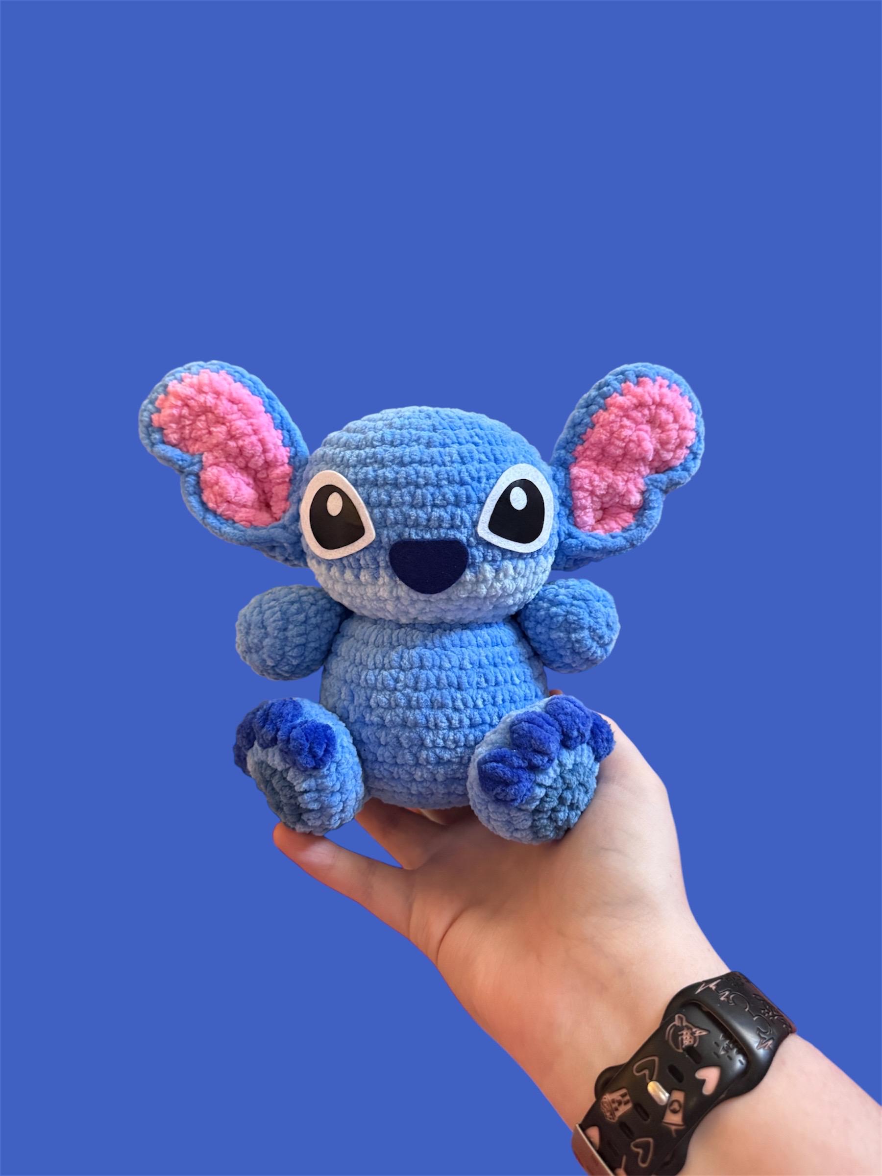 Crochet Ohana Blue Alien | Amigurumi | Baby Alien L Monster | Handmade ...